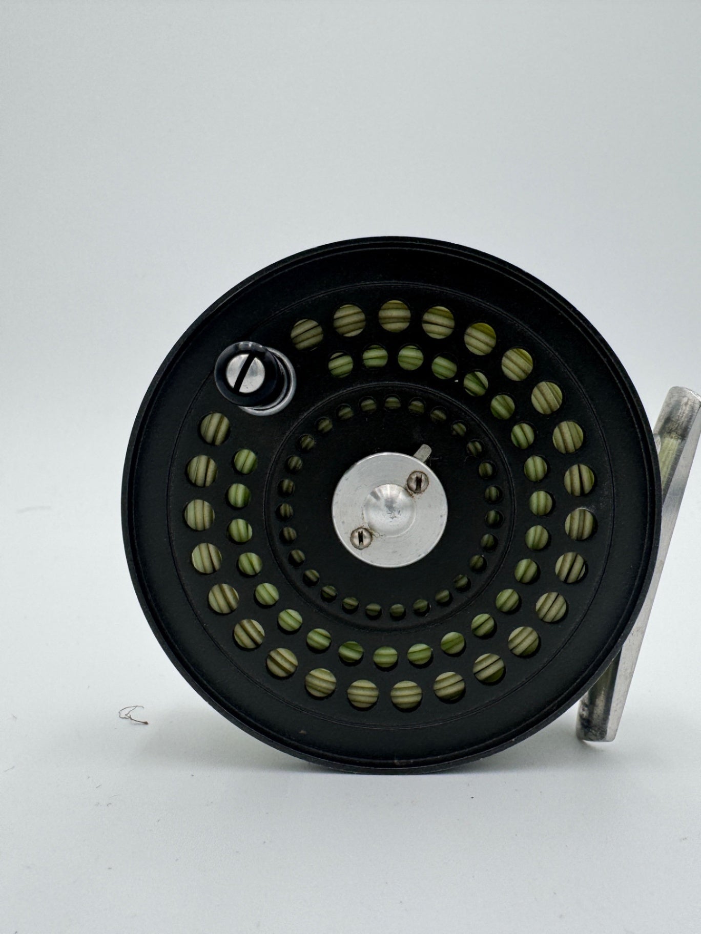 Orvis CFO IV with extra spool – Fish Whistle Trading Post